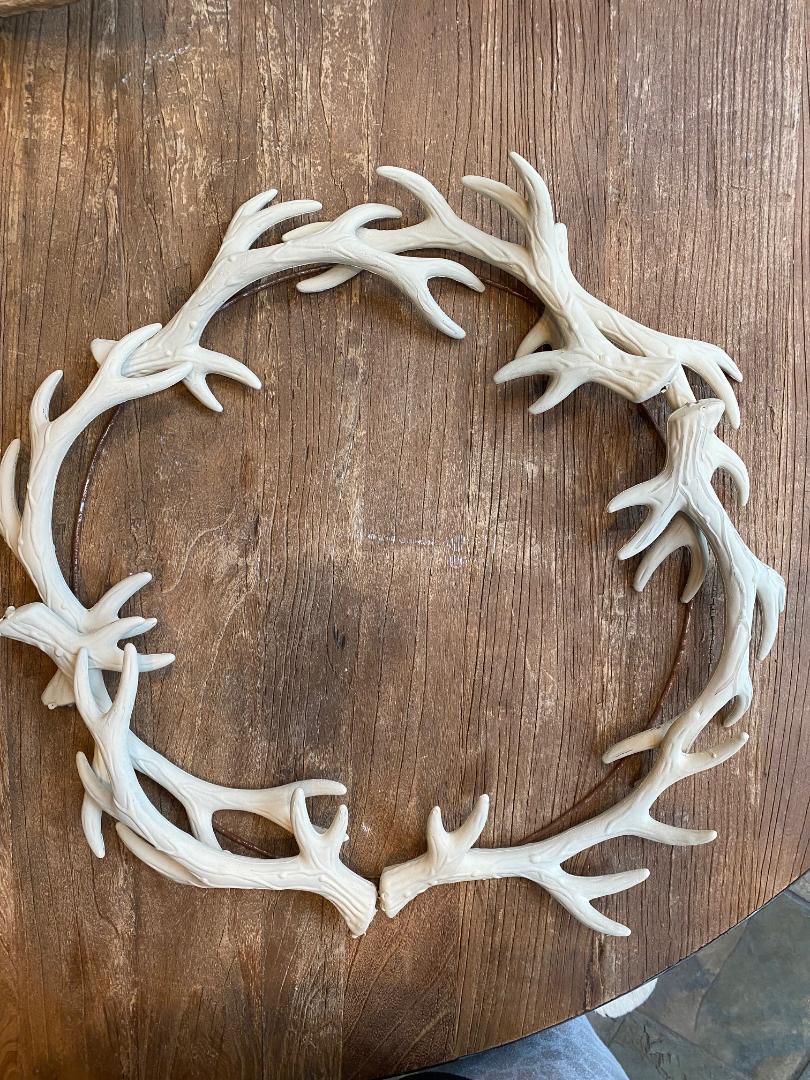 DIY antler wreath - My Sweet Savannah