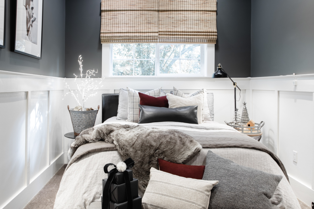 cozy holiday bedding ideas - My Sweet Savannah